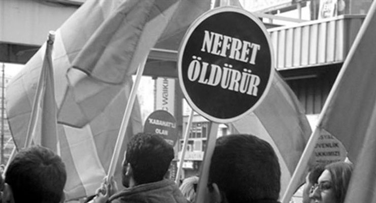 'Türkiye'de nefret söylemi arttı; devlet yetkilileri daha fazla ...