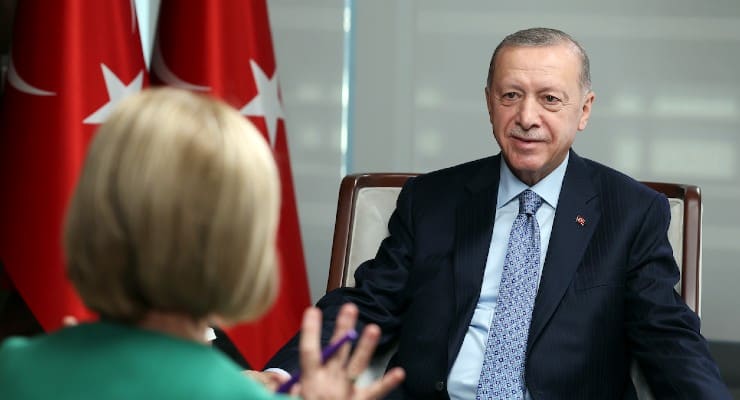 Erdoğan, ABD'lilere 'ekonomist' olduğunu anlattı: Sizde bile raflar boş ...