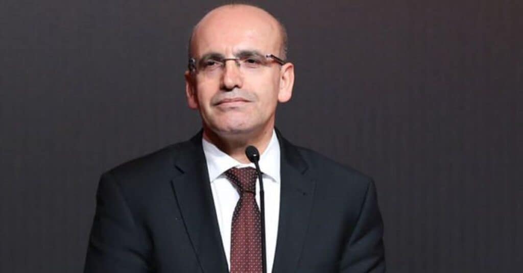 Portre: Erdoğan'a göre 'Paranın babası', Kılıçdaroğlu'na göre 'İngiliz ...