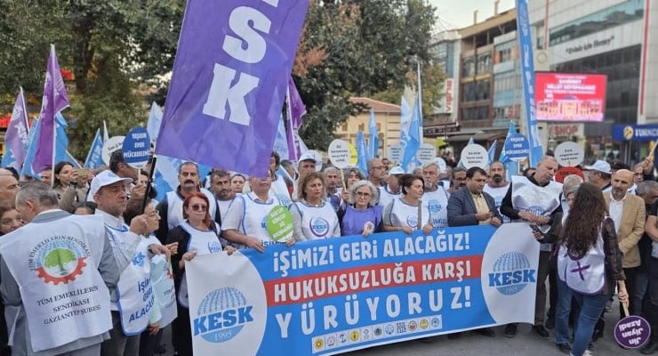KESK'in ihraç edilen kamu çalışanları için Ankara'ya yürüyüşü üçüncü ...
